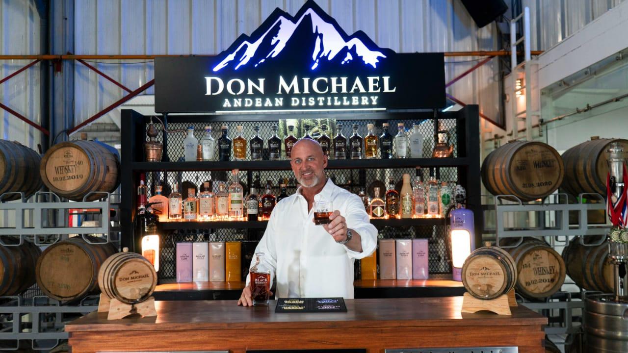 Don Michael: el whiskey peruano que recorrió el mundo en un barco y espera aterrizar en China en ...